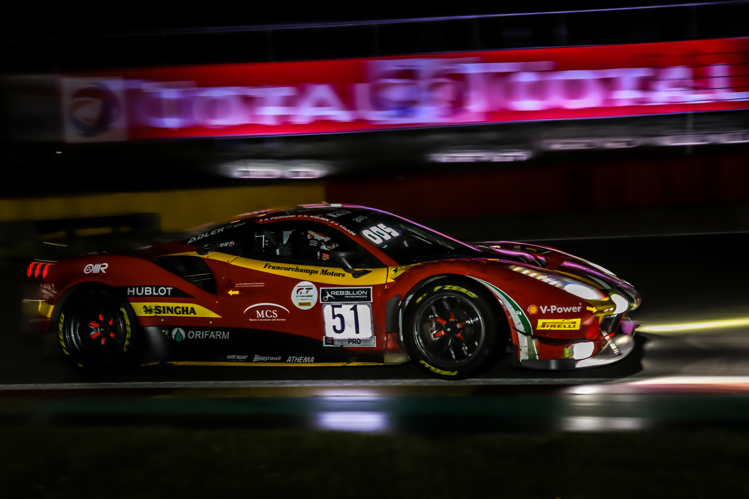 15-hour update: did the leading Ferrari make a tactical mistake ...
