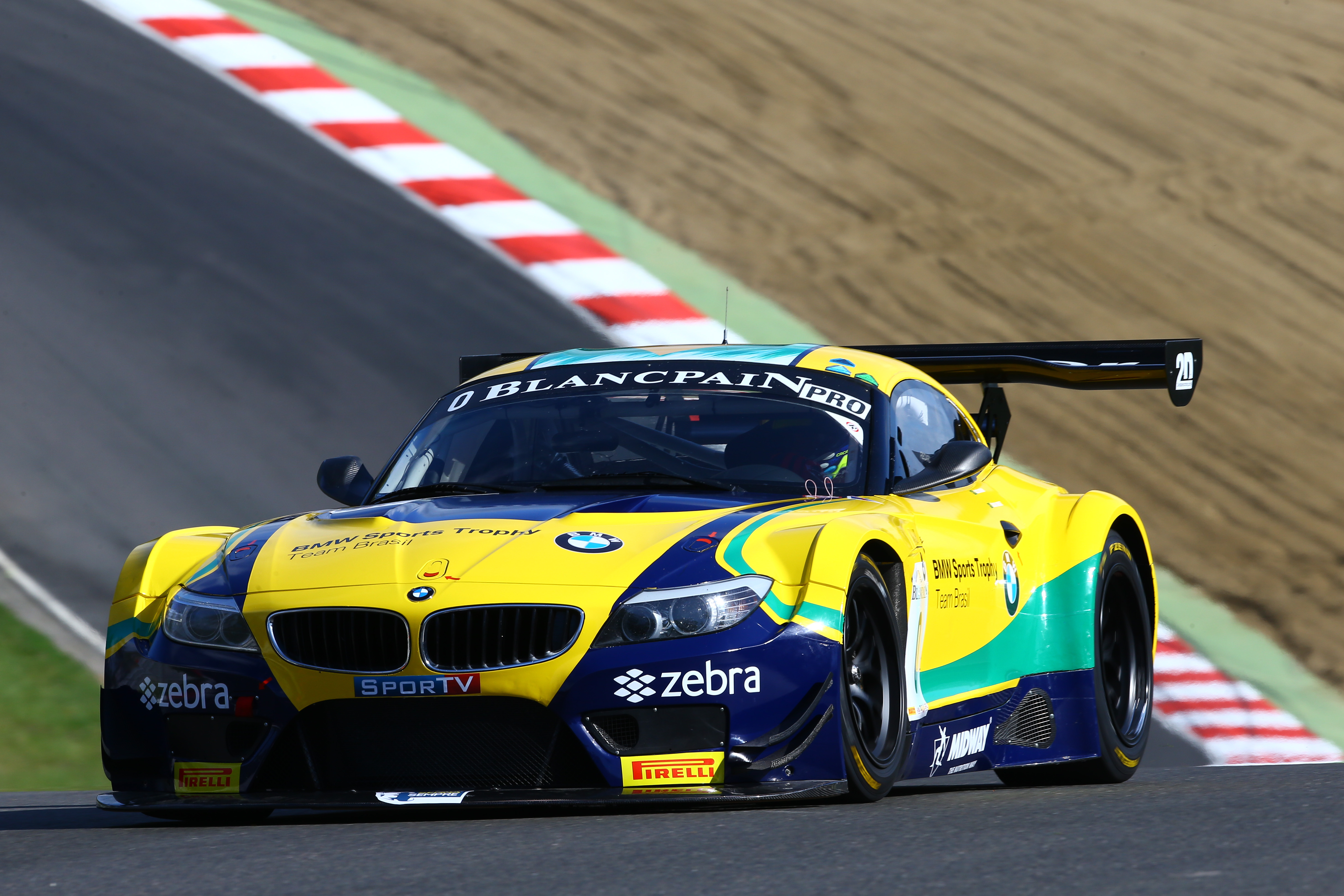 BMW Sports Trophy Team Brasil on top in turbulent FP1 | GT World ...