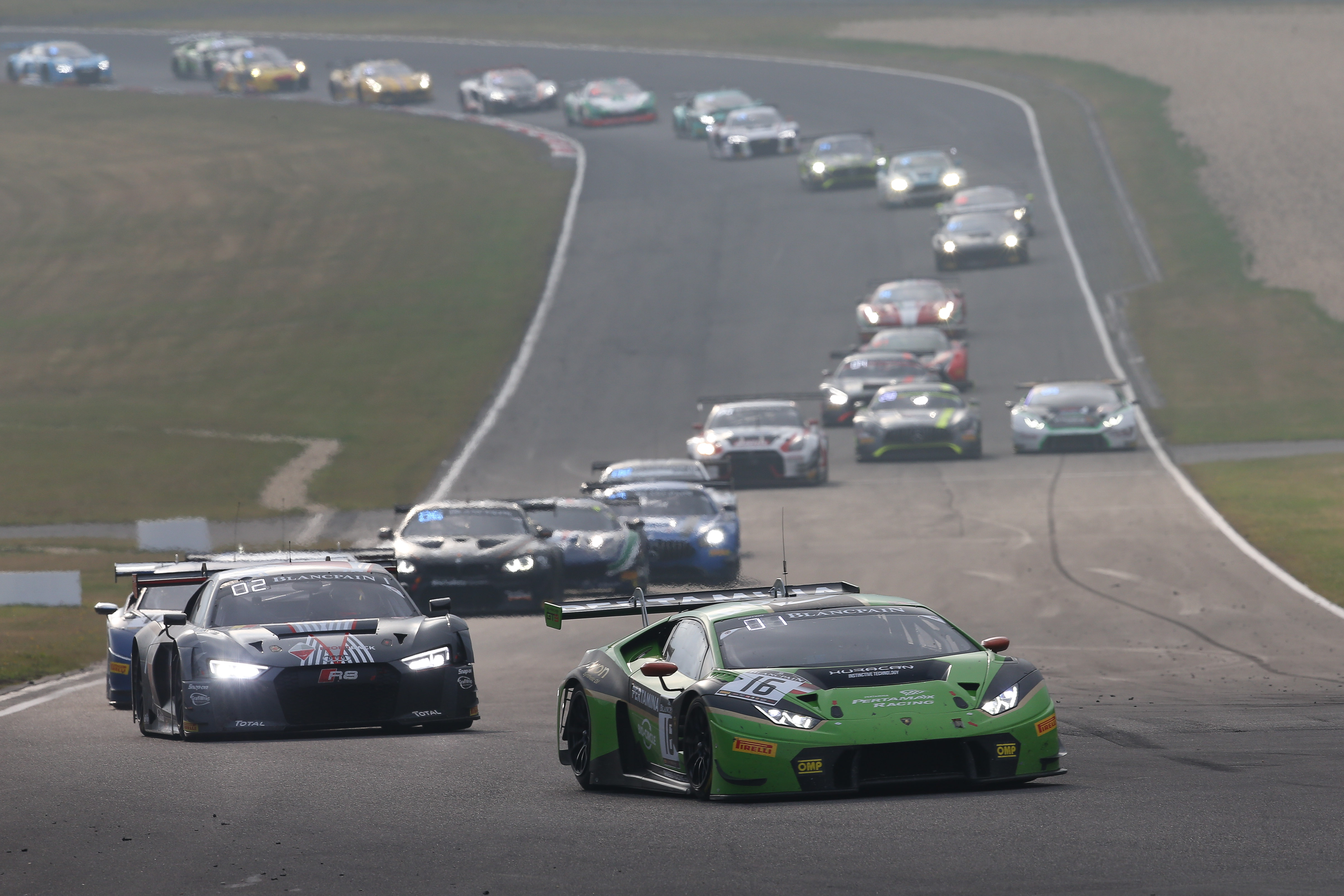 2016 Blancpain GT Series Endurance Cup decider turns out to be a ...
